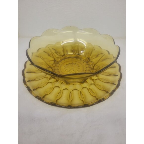 Anchor Hocking | Dining | Vintage Anchor Hocking Honey Gold Bowl With ...